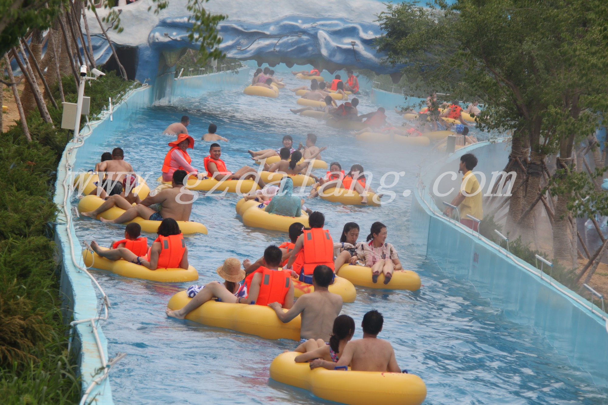 Lazy River With Wave, Water Park Rafting Solution - DALANG